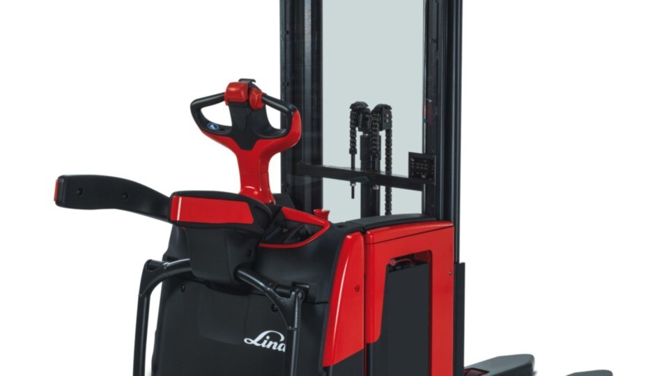 Pallet Stackers from Linde Material Handling