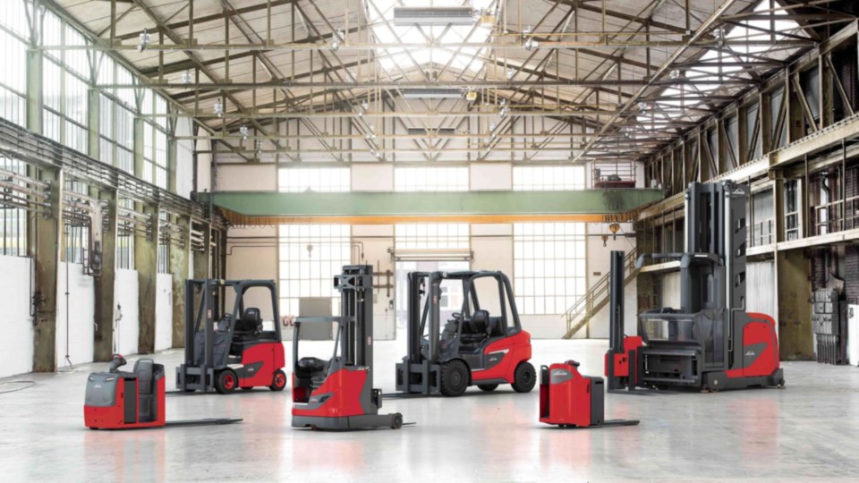 R20 - R25F Reach Truck Range | Linde MH
