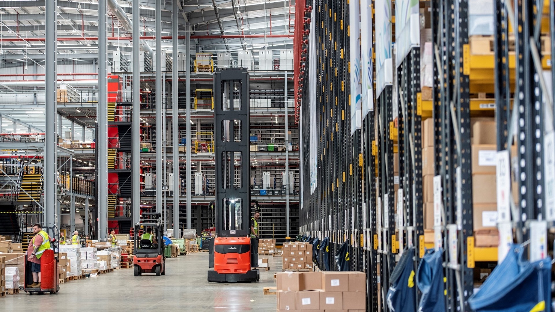 Hachette UK | Linde Material Handling