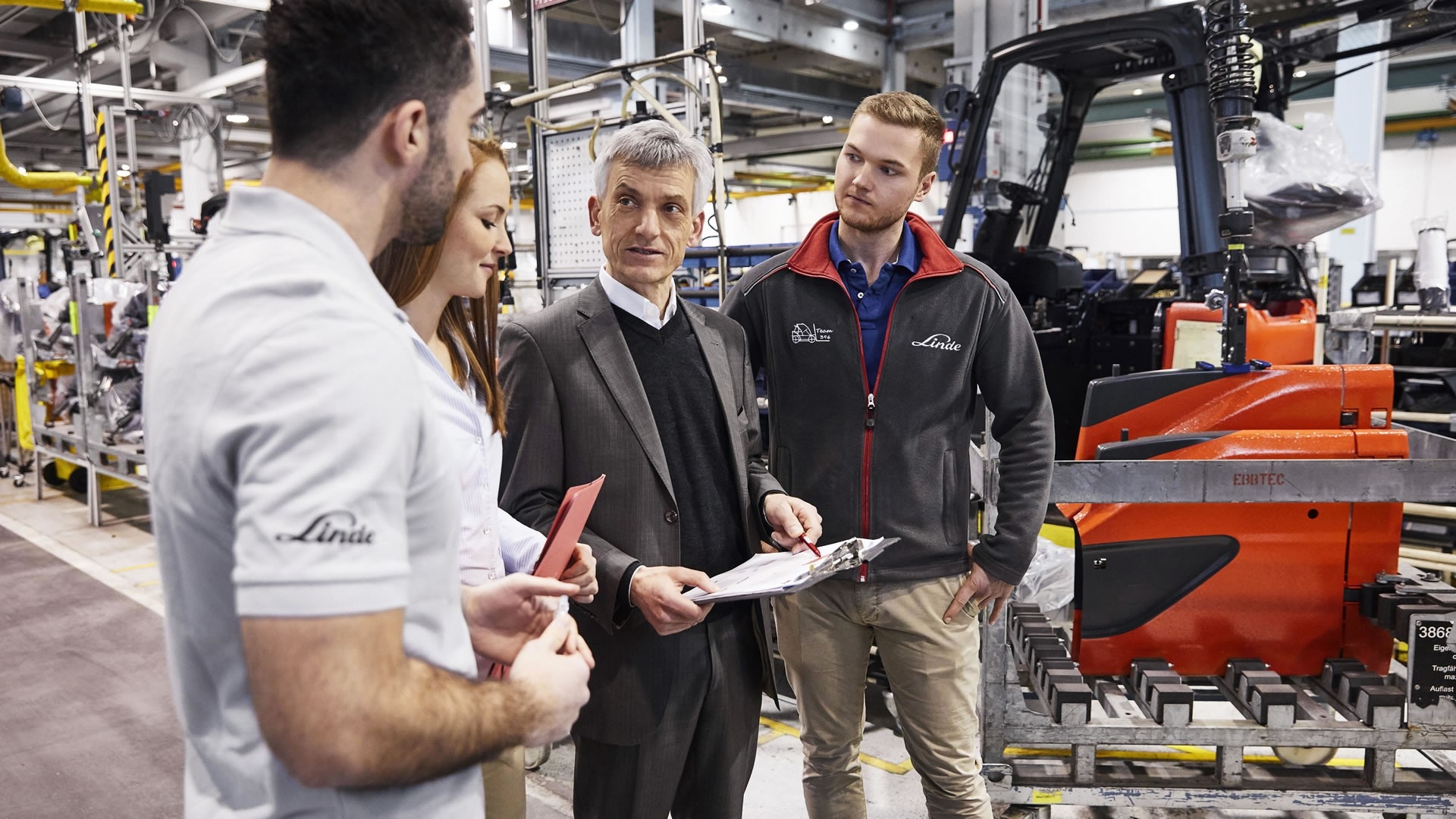 Working For Us | Linde Material Handling